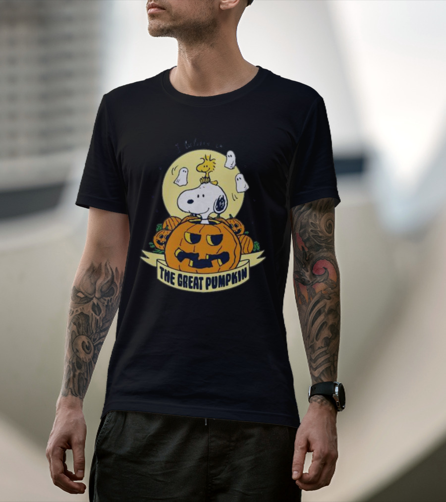 Snoopy And Woodstock I Believe In The Great Pumpkin Halloween Peanuts T-Shirt