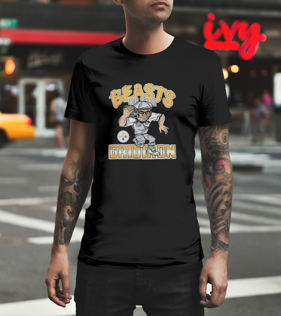 Pittsburgh Steelers Beasts Of The Gridiron Football Player With Helmet And Ball T-Shirt