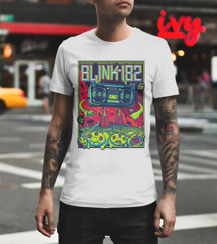 Blink-182 July 10th 2012 Motorpoint Arena Cardiff United Kingdom Boombox Alien Creature T-Shirt