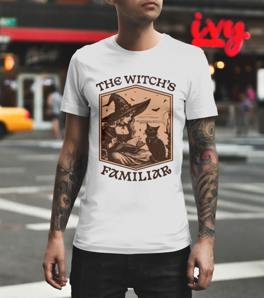 The Witch's Familiar Halloween Vintage Witch And Cat T-Shirt