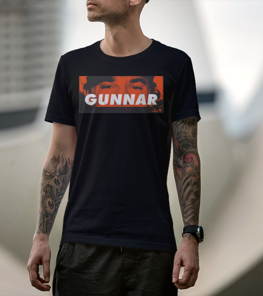 Gunnar Henderson Gunnar Eyes Red Face Close-Up T-Shirt