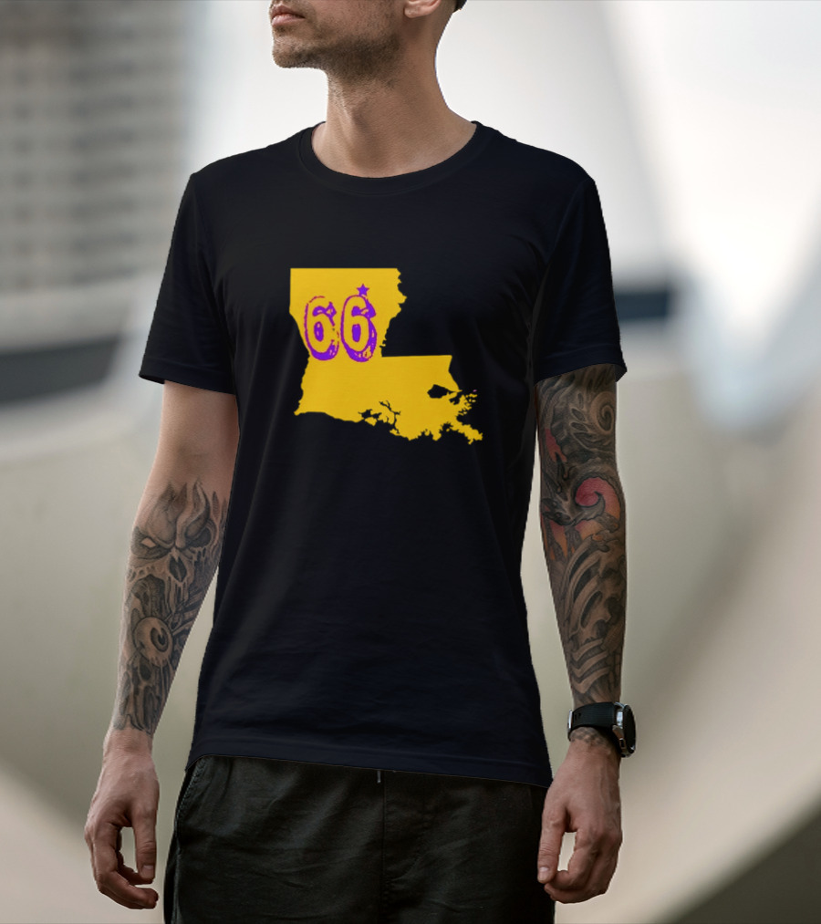 Louisiana State 66 Will Campbell LSU Tigers Map Outline T-Shirt