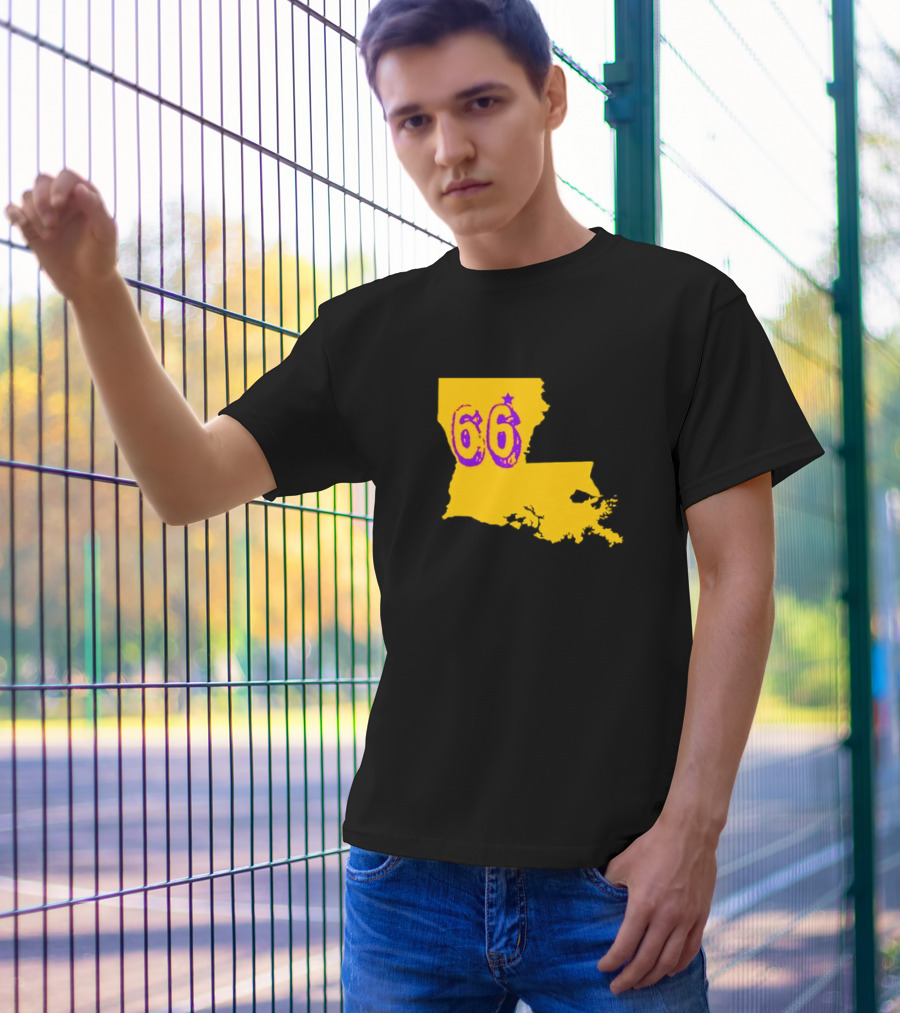 Louisiana State 66 Will Campbell LSU Tigers Map Outline T-Shirt