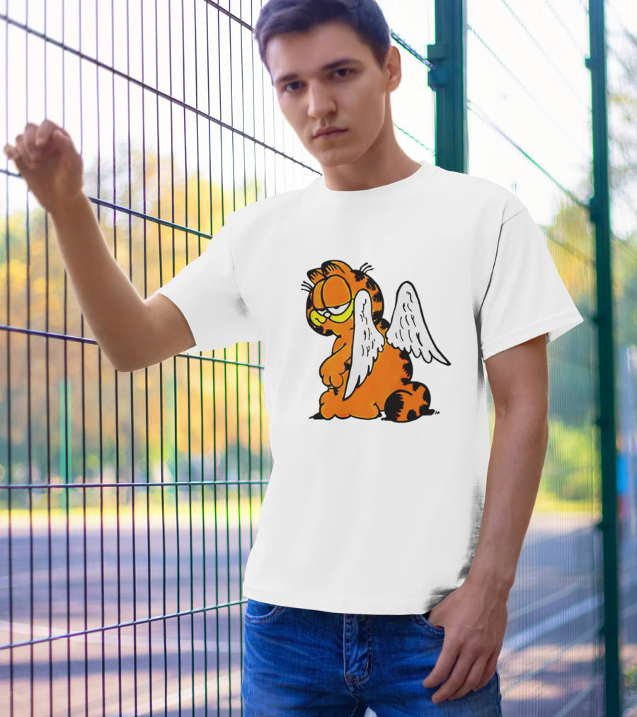 Angel Garfield Funny Vintage Comic Character With Wings T-Shirt