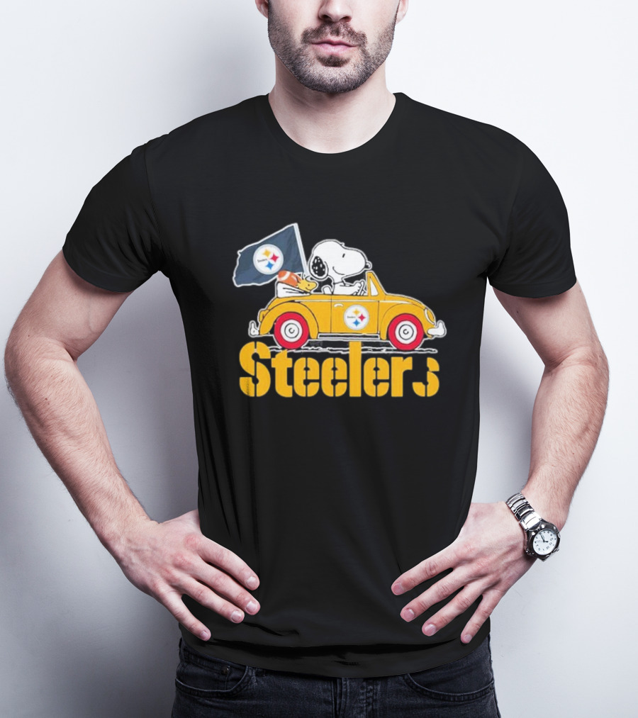 Peanuts Snoopy Woodstock Driving Yellow Car With Steelers Flag T-Shirt