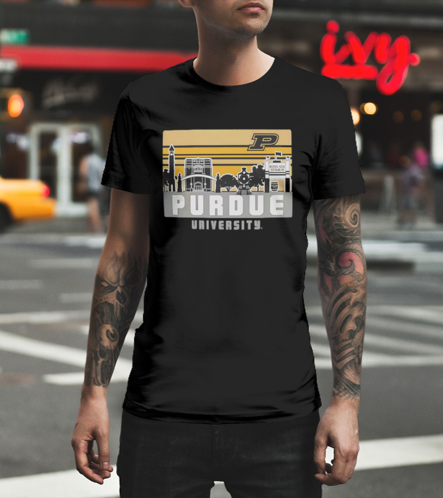 Purdue Boilermakers University Ross-Ade Stadium Campus Skyline Retro T-Shirt