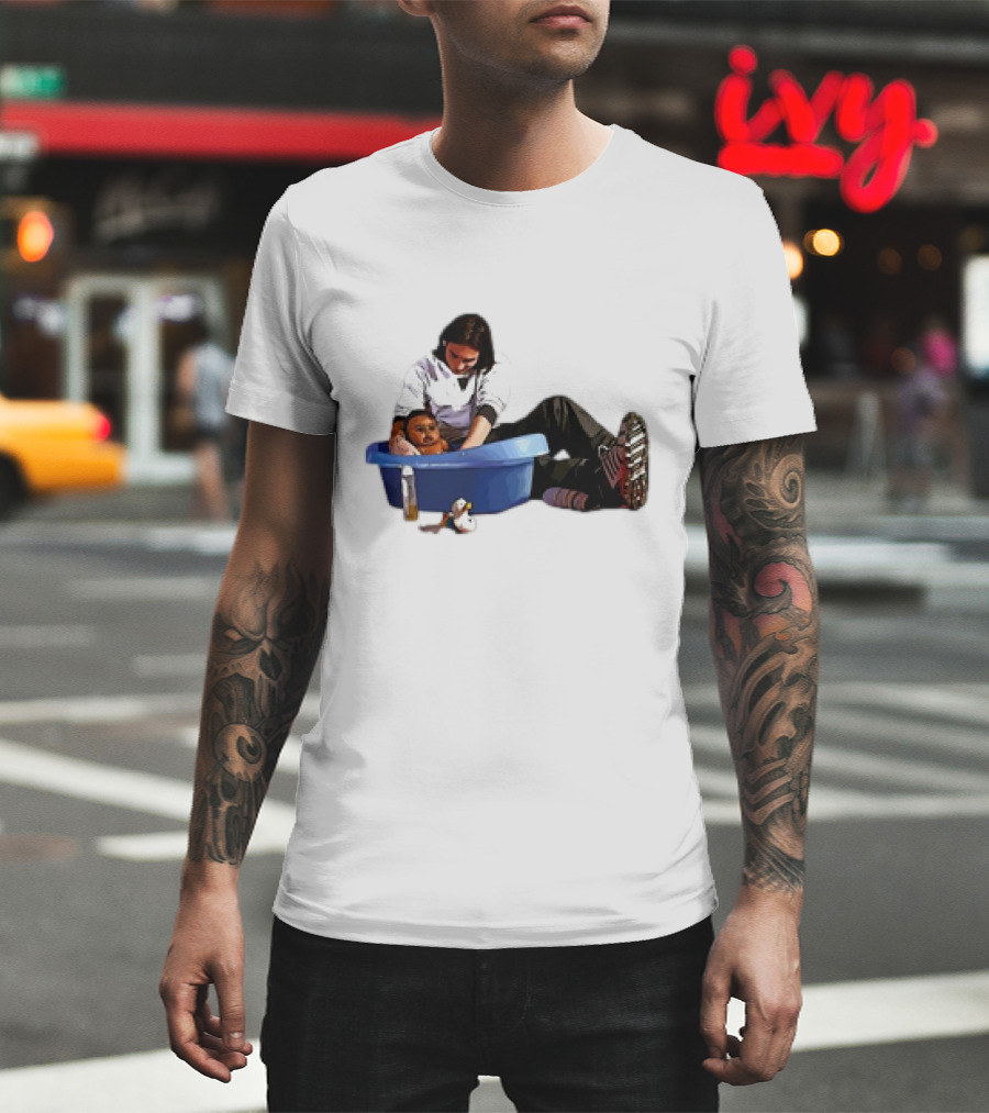 Leo And Yamal Iconic Picture Leo’s Blessing To The New Football Legend T-Shirt