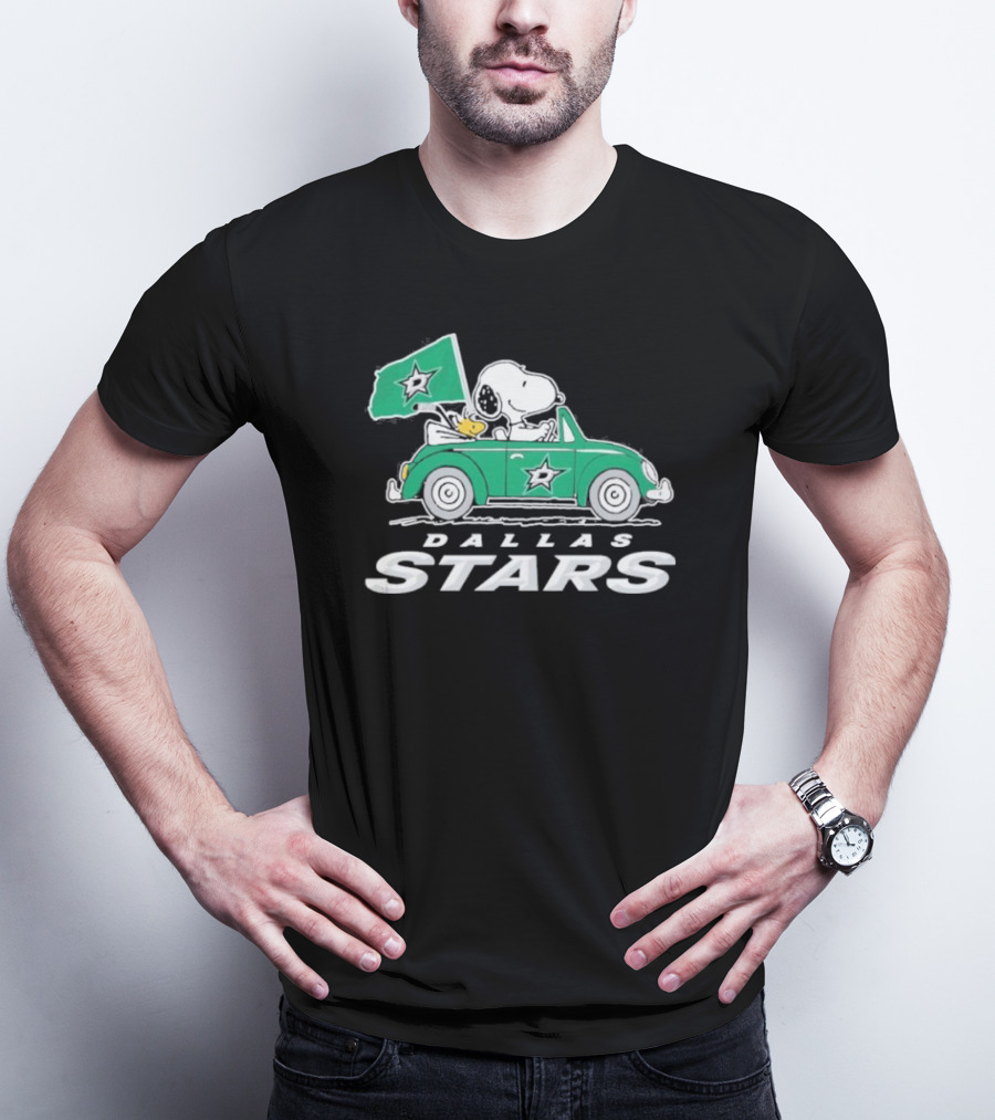 Snoopy And Woodstock Driving Green Car With Dallas Stars Flag T-Shirt