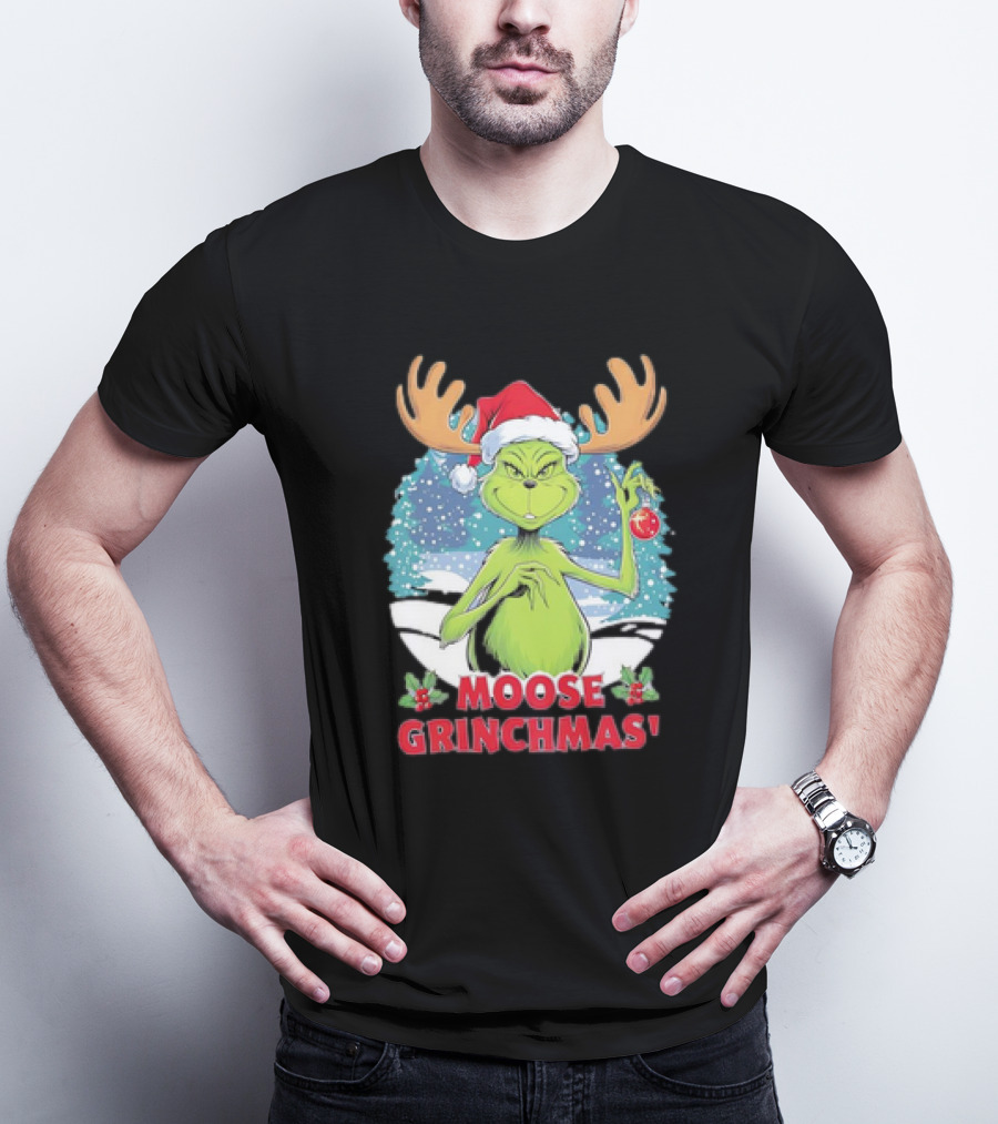 Moose Grinchmas Christmas Grinch Santa Hat Snowflakes T-Shirt