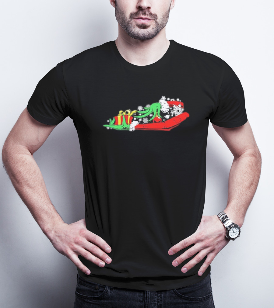 Kentucky Kentuckian Sleigh With Green Hand And Gifts Snowflakes T-Shirt