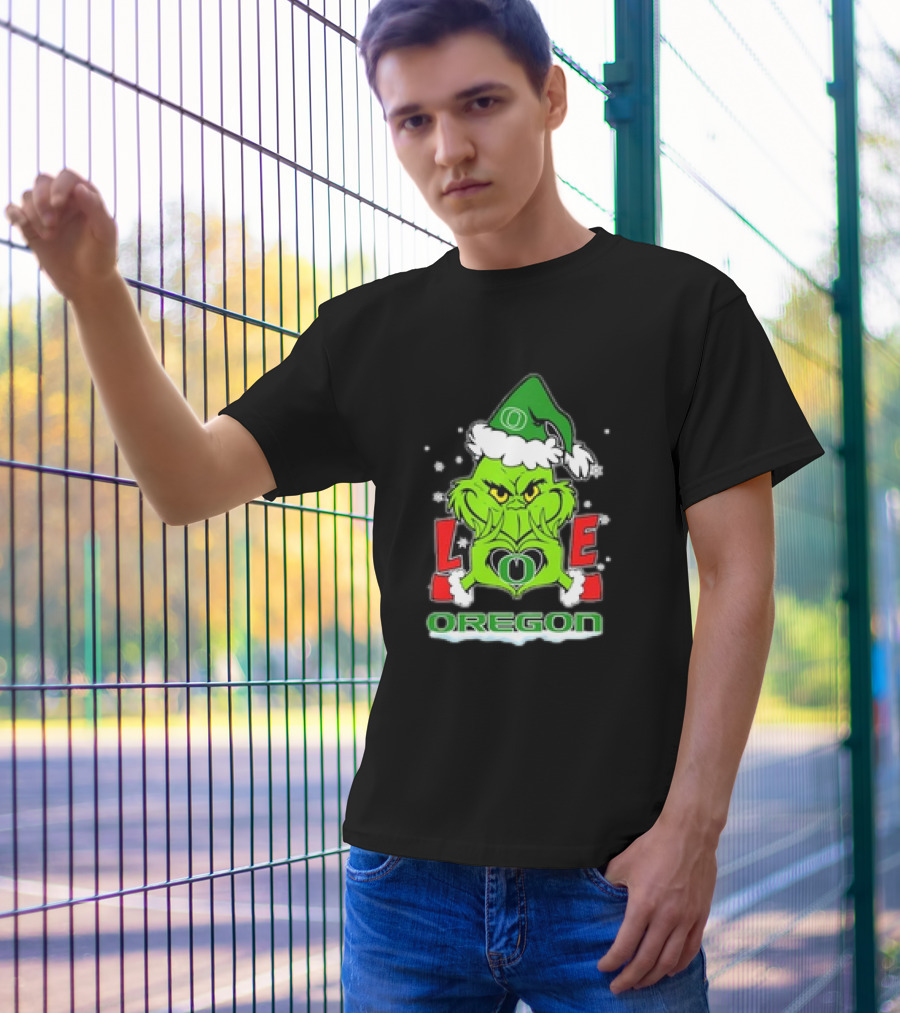 Grinch Hand Love Oregon Ducks Christmas Santa Hat Snowflakes T-Shirt