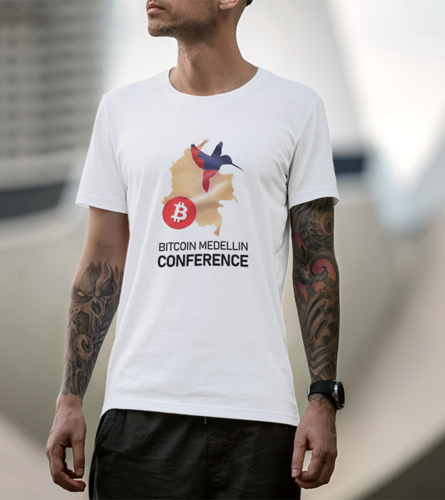 Bitcoin Medellin Conference Colombia Map Hummingbird T-Shirt
