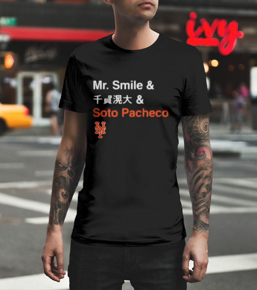 Mr. Smile New York Mets Logo Soto Pacheco T-Shirt
