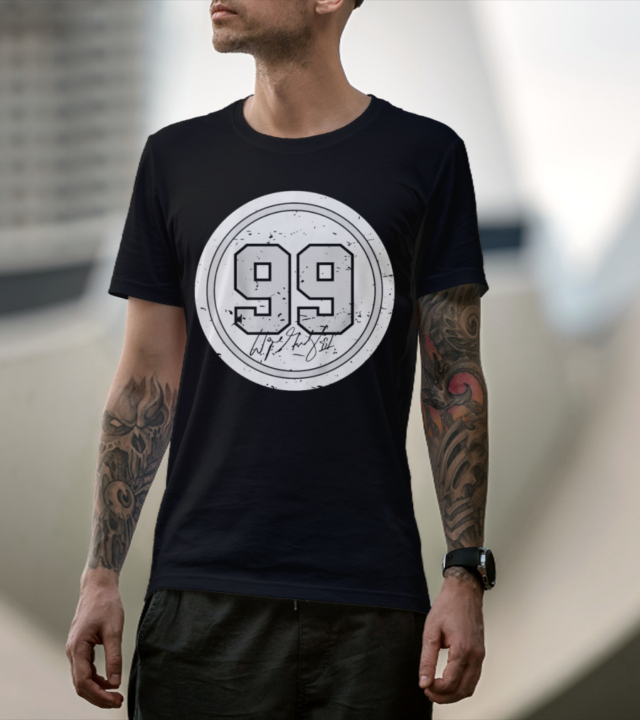 Wayne Gretzky No. 99 Circle Signature Los Angeles T-Shirt