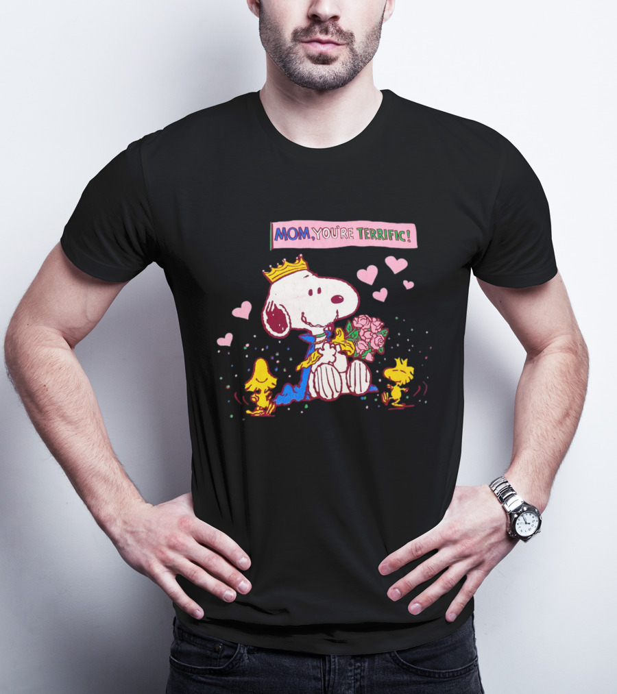 Snoopy Mom You're Terrific With Hearts And Crown T-Shirt