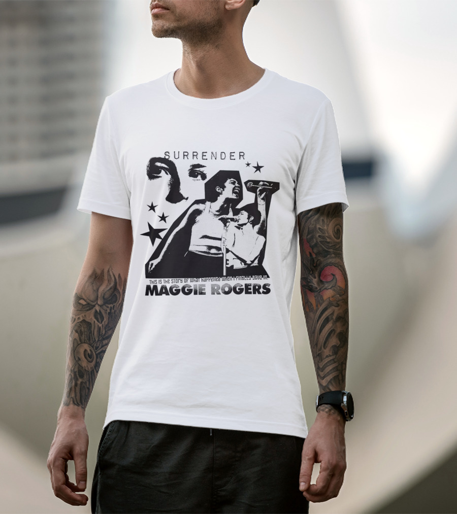 Surrender Stage Photo Maggie Rogers T-Shirt