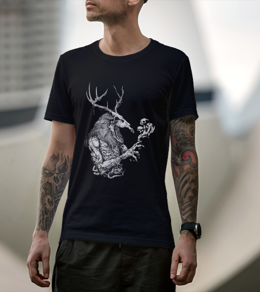 Wendigo Antlered Skull Creature Grasping Skulls T-Shirt