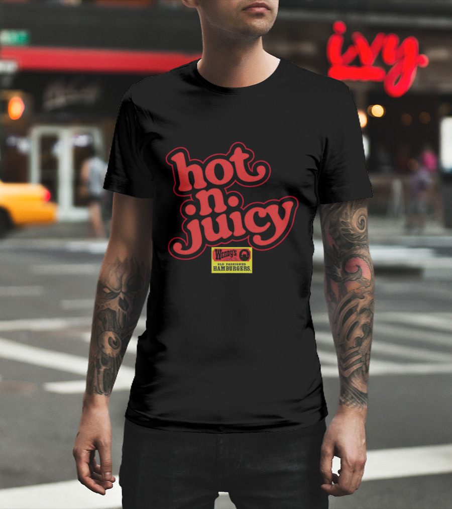Wendy's Hot N Juicy Old Fashioned Hamburgers T-Shirt