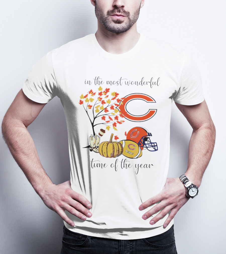 In The Most Wonderful Time Of The Year Chicago Bears Thanksgiving Helmets And Autumn Leaves T-Shirt