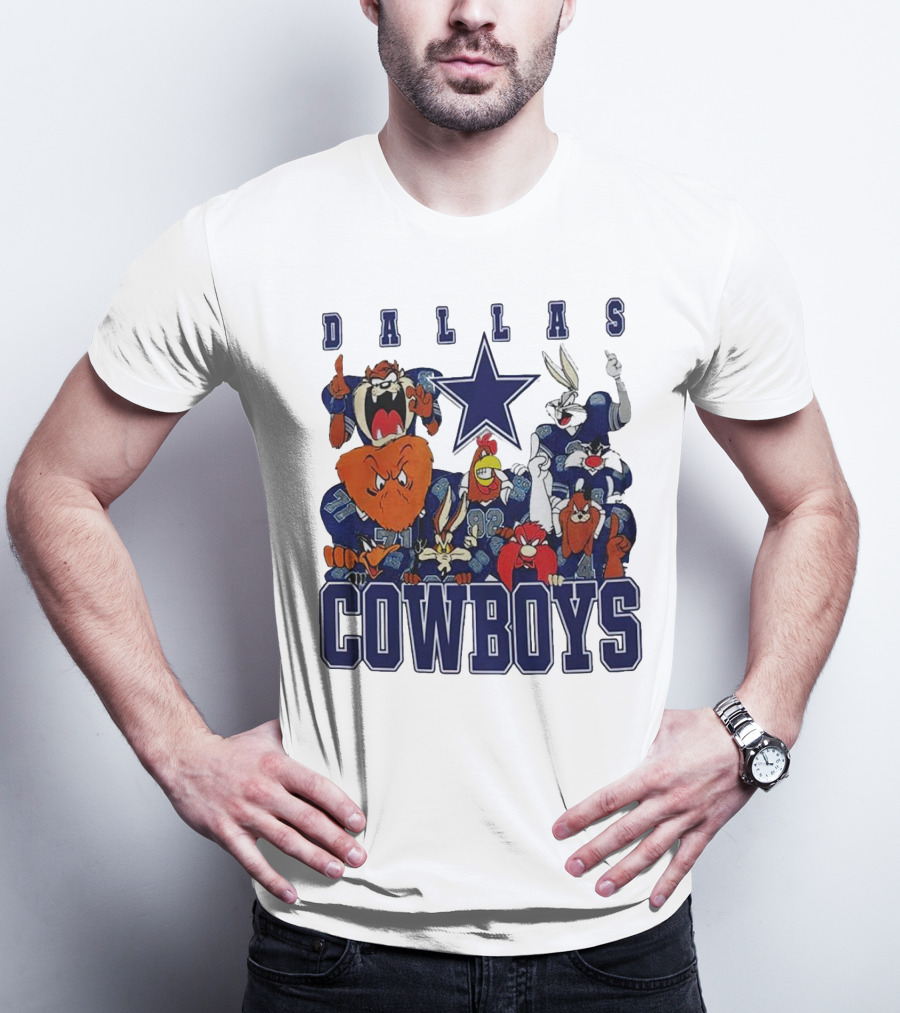 Dallas Cowboys Looney Tunes Characters NFL Football Team Fan T-Shirt