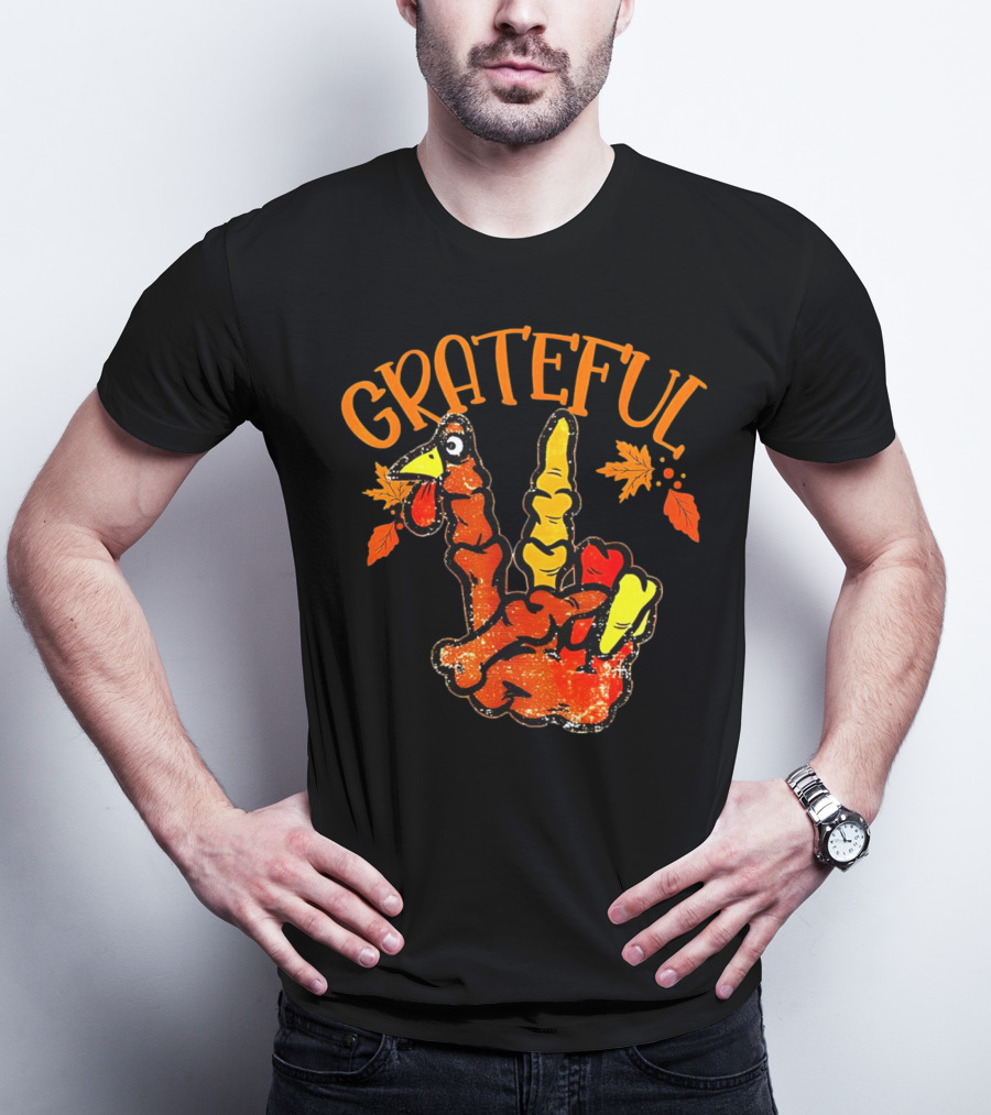 Grateful Thanksgiving Turkey Peace Hand Sign With Autumn Leaves T-Shirt