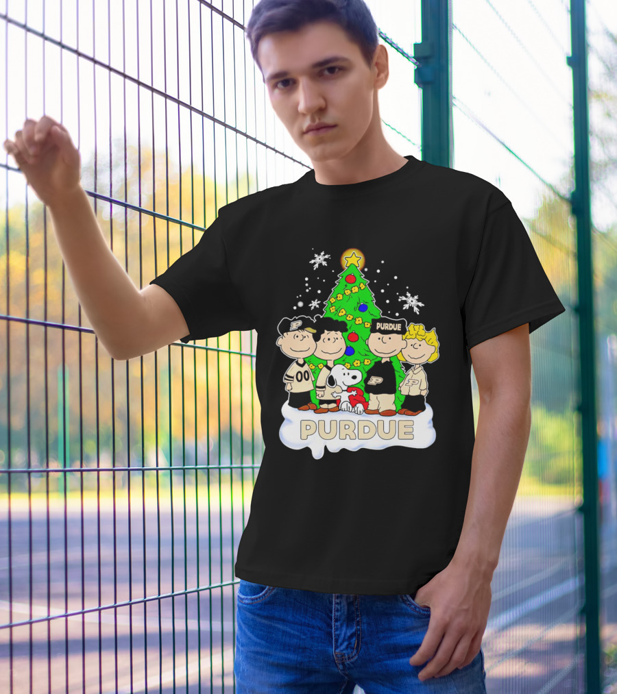 Peanuts Christmas With Purdue Boilermakers Charlie Brown And Snoopy T-Shirt