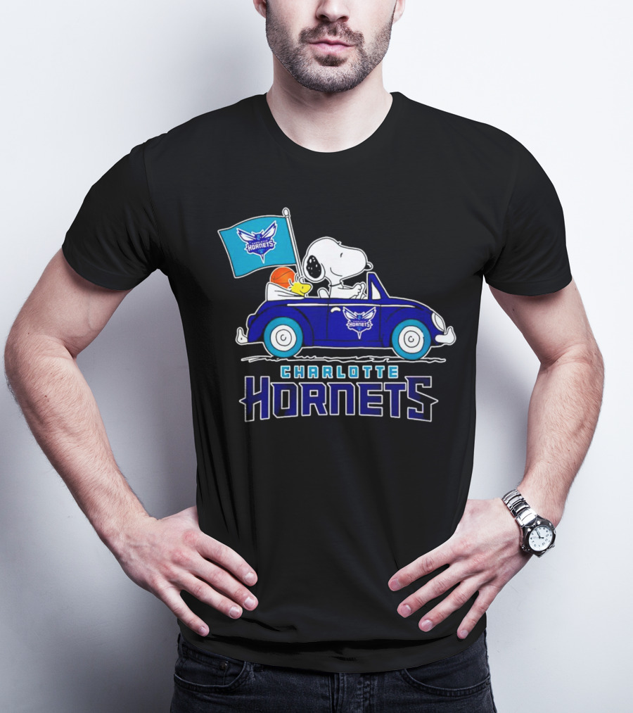 Charlotte Hornets Snoopy Dog Driving Car With Flag T-Shirt