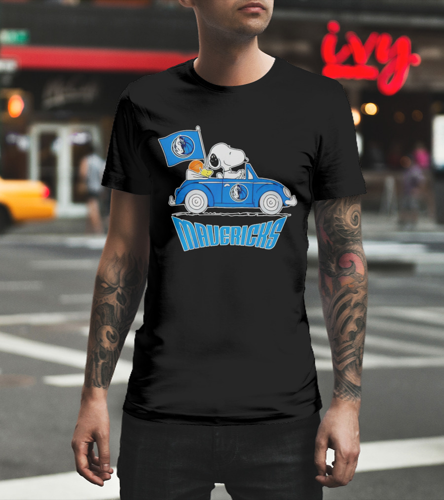 Mavericks Basketball Snoopy Driving Car With Logo Flag T-Shirt