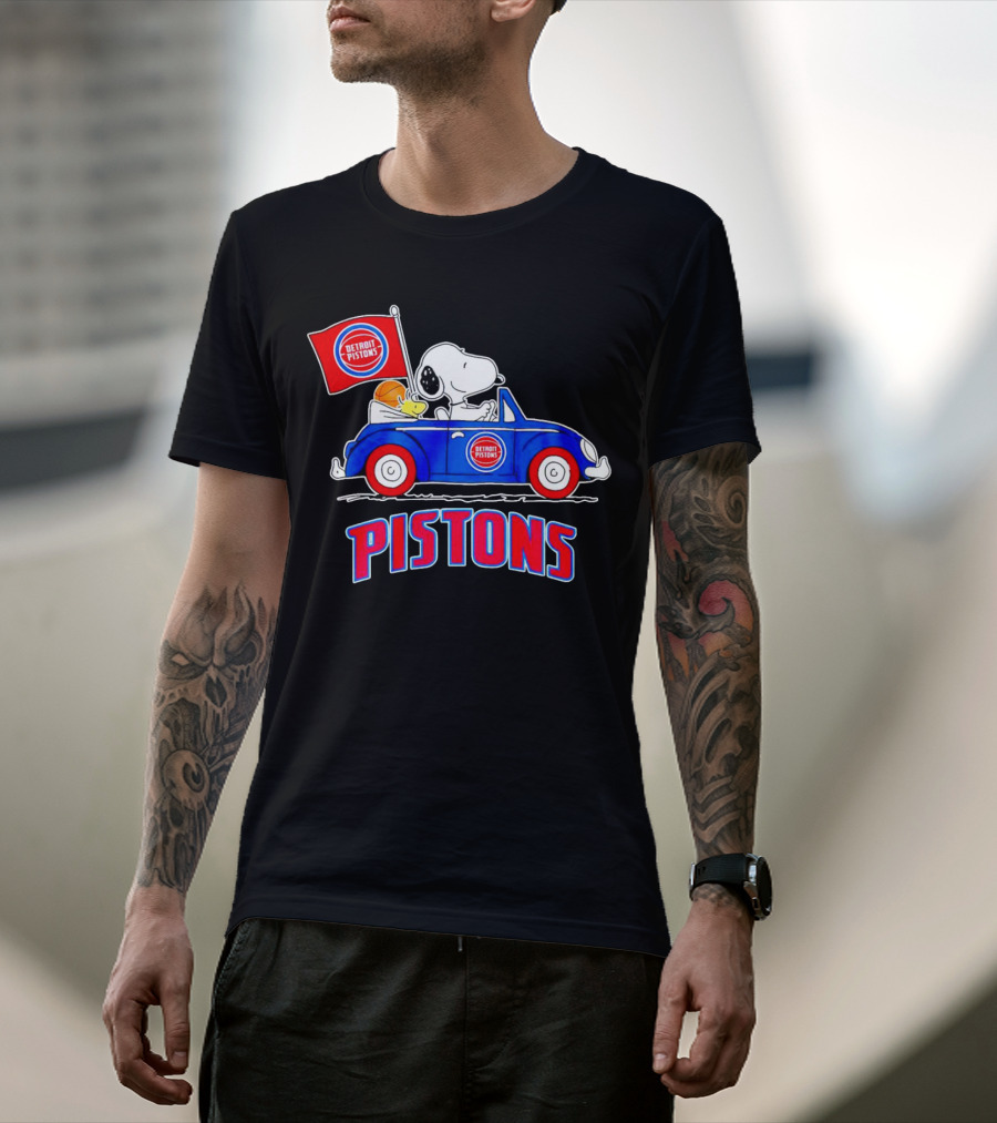 Detroit Pistons Basketball Snoopy Driving Car With Flag T-Shirt