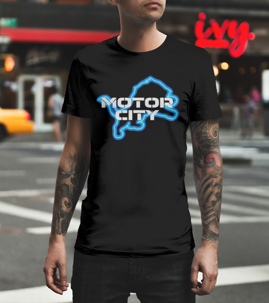 Sam Richardson Wearing Detroit Lions Motor City Blue Lion T-Shirt