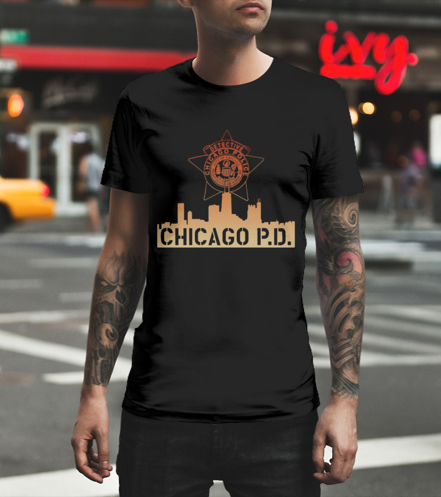 Chicago P.D. Detective Chicago Police Badge And City Skyline T-Shirt