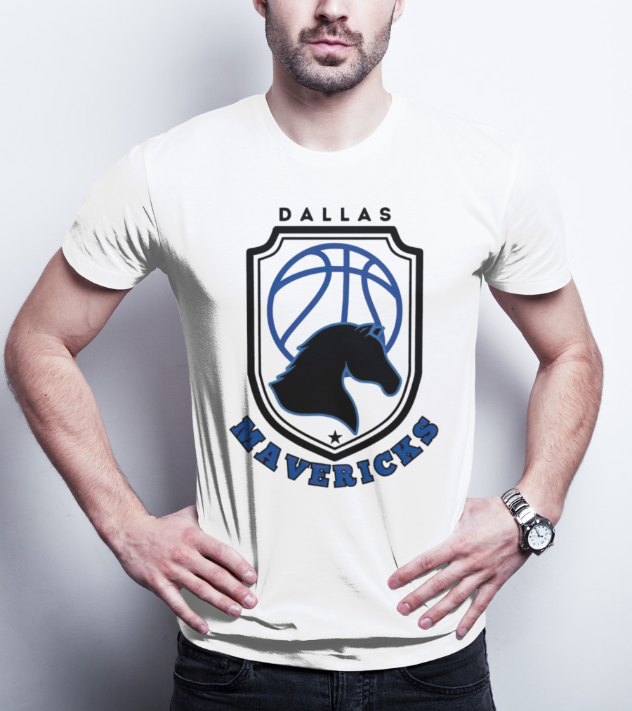 Dallas Mavericks Vintage NBA Basketball Logo Horse Emblem T-Shirt