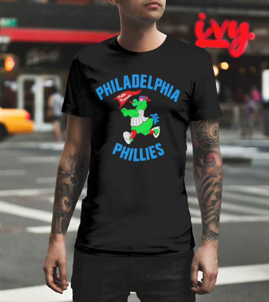 Philadelphia Phillies Phillie Phanatic Running T-Shirt