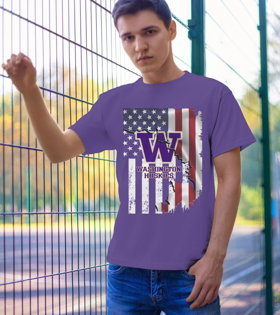 Washington Huskies W Logo American Flag T-Shirt