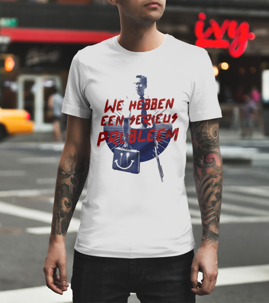We Hebben Een Serieus Probleem Smiley Bag Man In Shadow T-Shirt