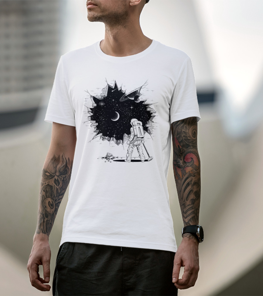 Breakthrough Astronaut Stargazing Through Cosmic Wall Hole T-Shirt