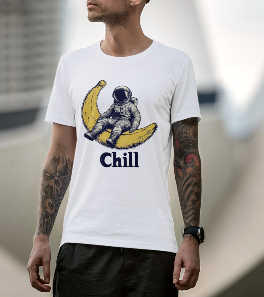 Astronaut Chill Sit On Moon Banana T-Shirt