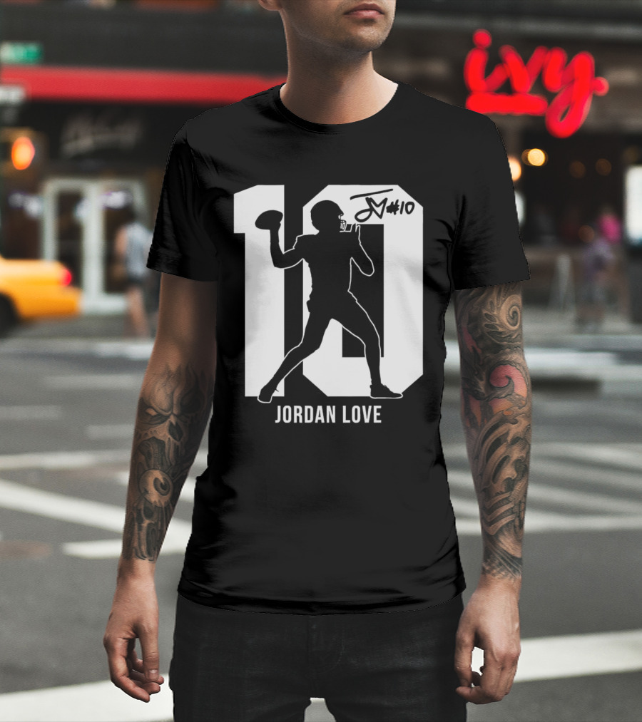Jordan Love Green Bay Packers Number 10 Silhouette Signature T-Shirt