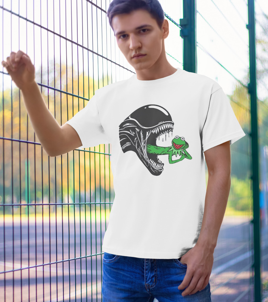 Alien Kermit Xenomorph Mashup Funny T-Shirt