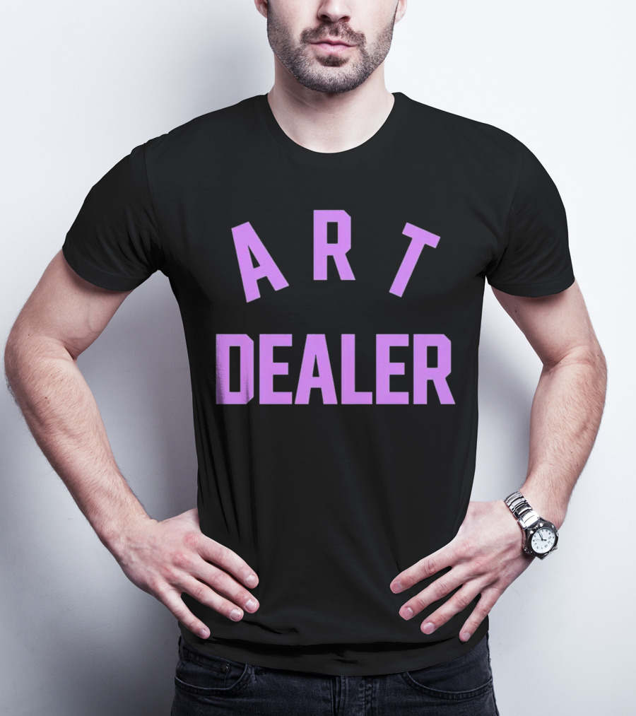 ART DEALER Classic Bold Typography T-Shirt