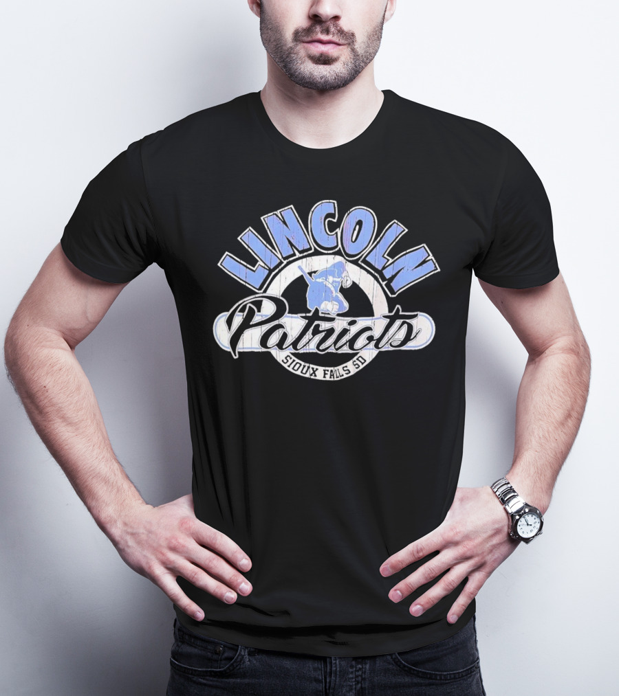 Lincoln Patriots Sioux Falls SD Vintage Football T-Shirt