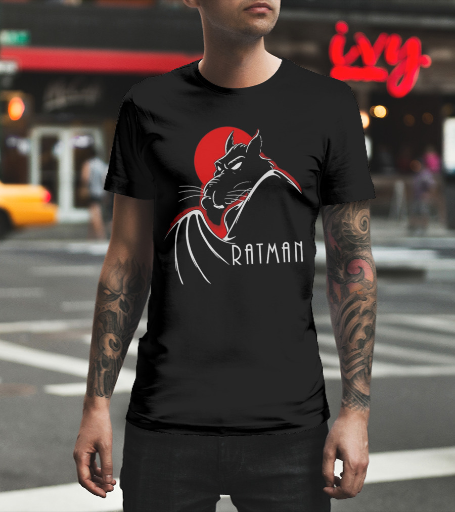 Ratman Splinter Shadow Against Red Moon In Batman T-Shirt