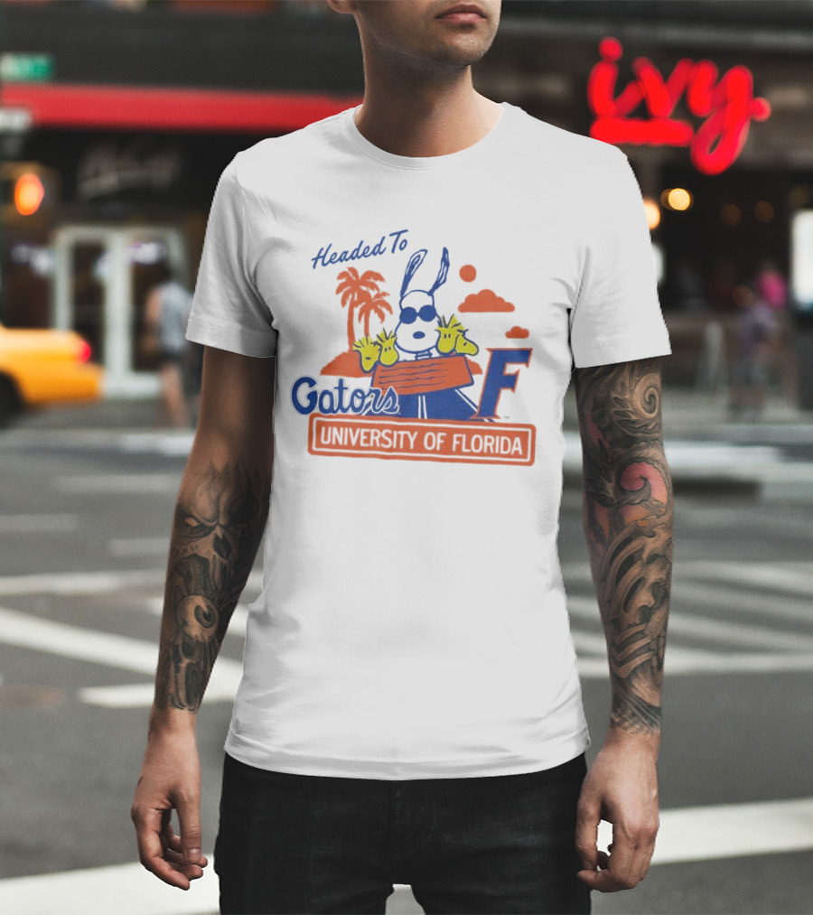 Headed To Gators University Of Florida Snoopy Woodstock Palm Trees Clouds T-Shirt