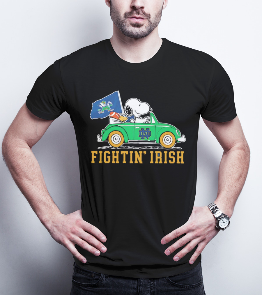 Snoopy And Woodstock Driving ND Car Fightin' Irish T-Shirt