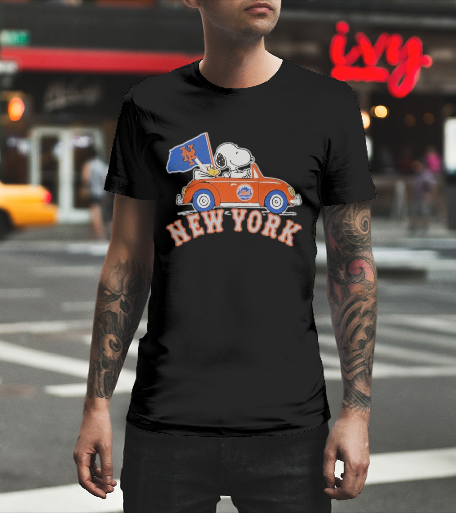 Snoopy Driving Car With New York Mets Flag T-Shirt