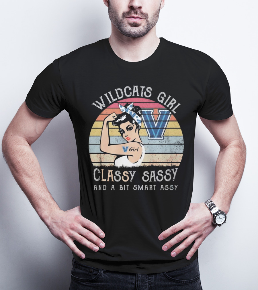 Wildcats Girl Classy Sassy And A Bit Smart Assy V Girl Vintage Style T-Shirt