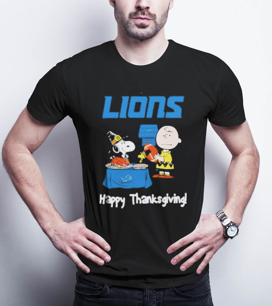 Lions Peanuts Charlie Brown Snoopy Happy Thanksgiving Football Feast T-Shirt