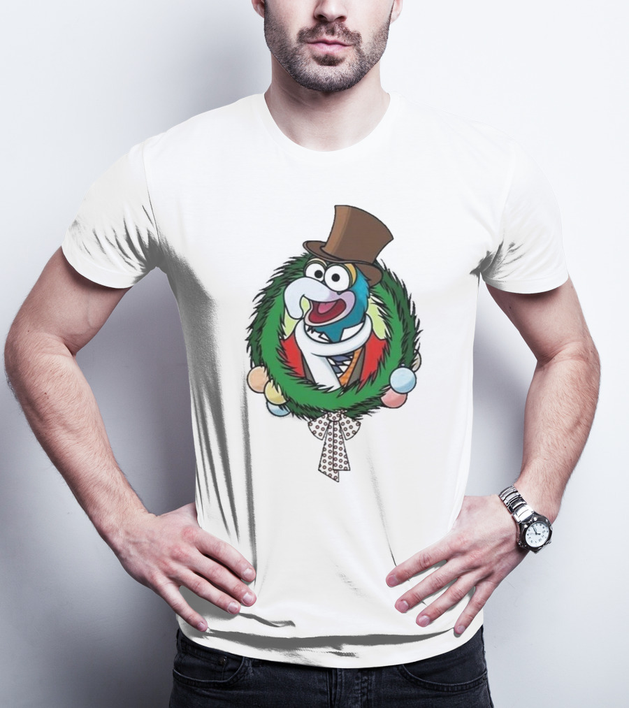 Cute Gonzo The Muppet Christmas Carol Wreath T-Shirt
