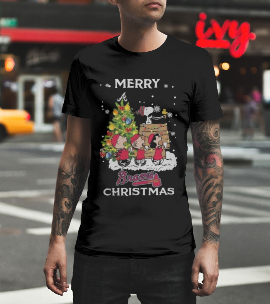 Merry Christmas Atlanta Braves Snoopy And Friends T-Shirt
