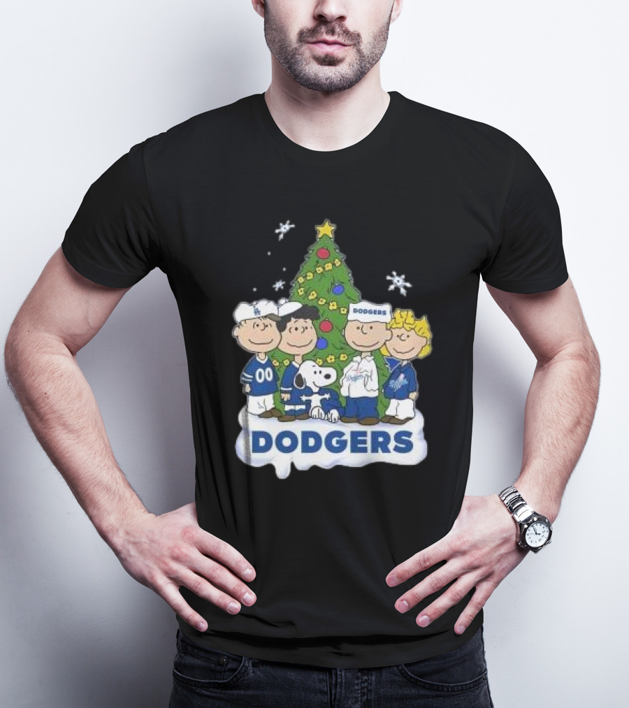 Snoopy And Friends Dodgers Christmas Tree Celebration T-Shirt